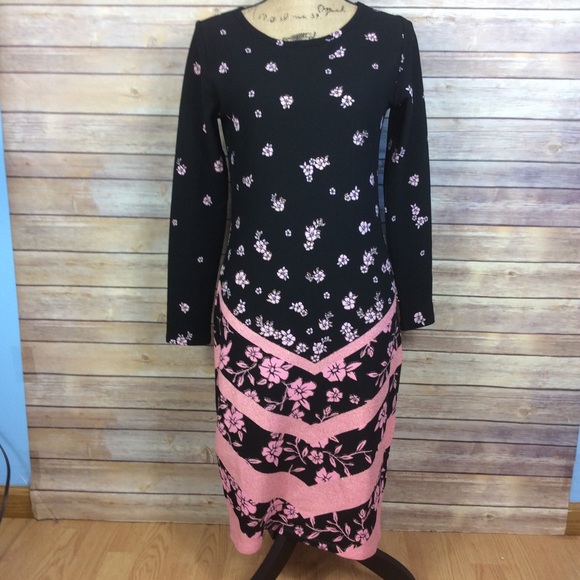 LuLaRoe | Dresses | Lularoe Debbie Dress Elegant Black Pink Floral ...